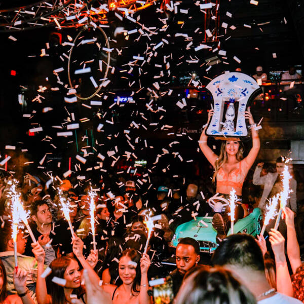 Club Vivo – Live.Love.Party